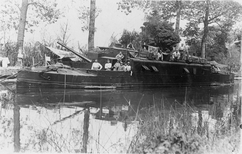 Canal and Fluvial Armed Barges and Gunboats